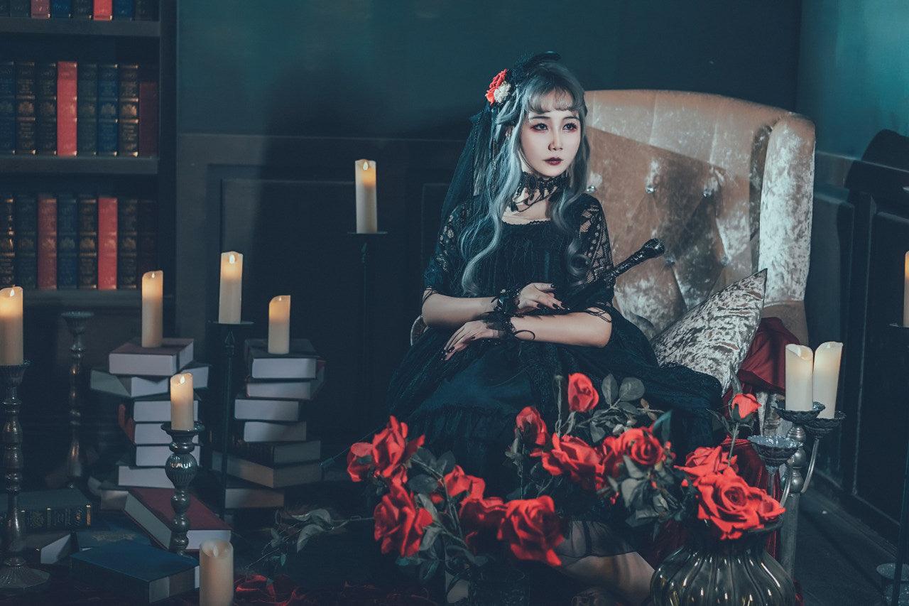 Discover the Best Gothic Lolita Sleeves RH for Your Royale High Collec ...
